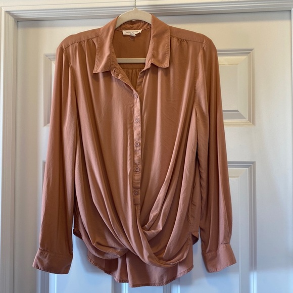 beachlunchlounge | Tops | Beach Lunch Lounge Cross Front Blouse Medium ...